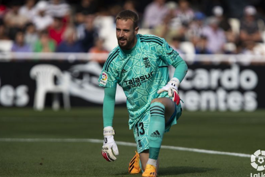 Oficial: El Oviedo anuncia el fichaje de Aarón Escandell | Killer Asturias